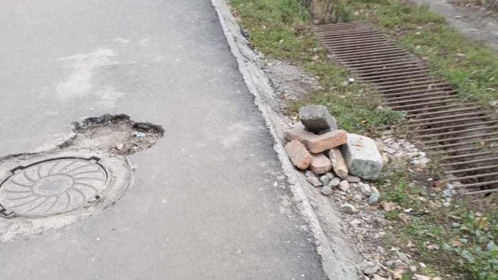 Строймусор на Айбдрахманова. Фото