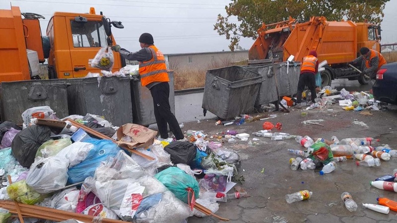 Tazalyk set KPIs for drivers and loaders, now wages are calculated on a ...