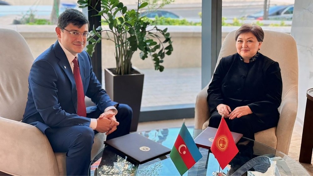 Минтруда КР и Госкомитет Азербайджана по работе с диаспорой подписали