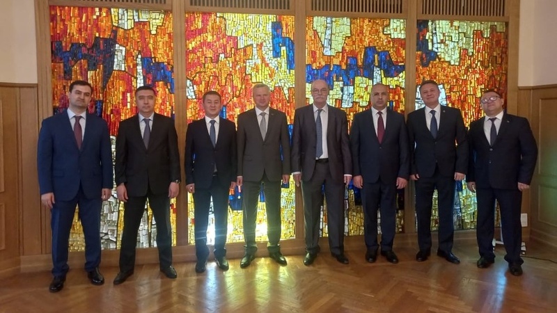 Foreign Ministry representative attends meeting of Advisory Council of ...