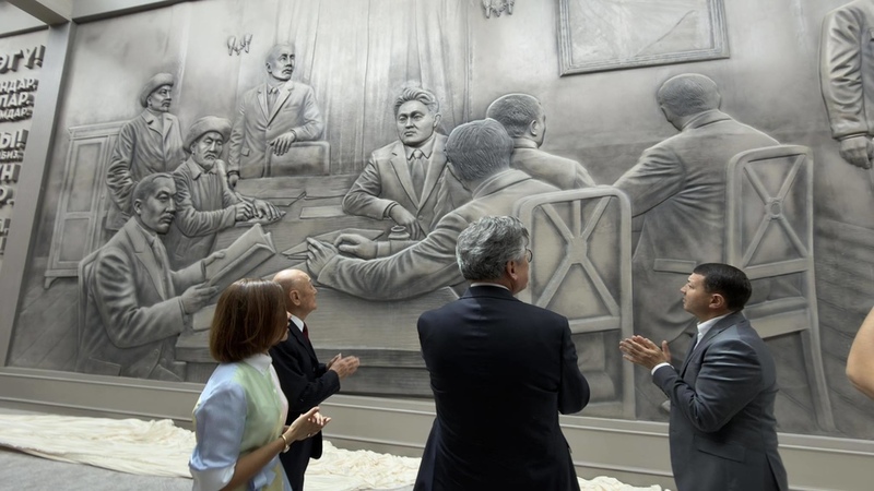 27-meter panel dedicated to founders of Kyrgyz statehood unveiled in ...