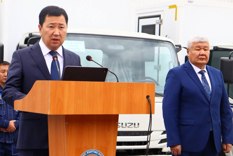 41 units of specialized equipment worth 181.6 million soms handed over ...