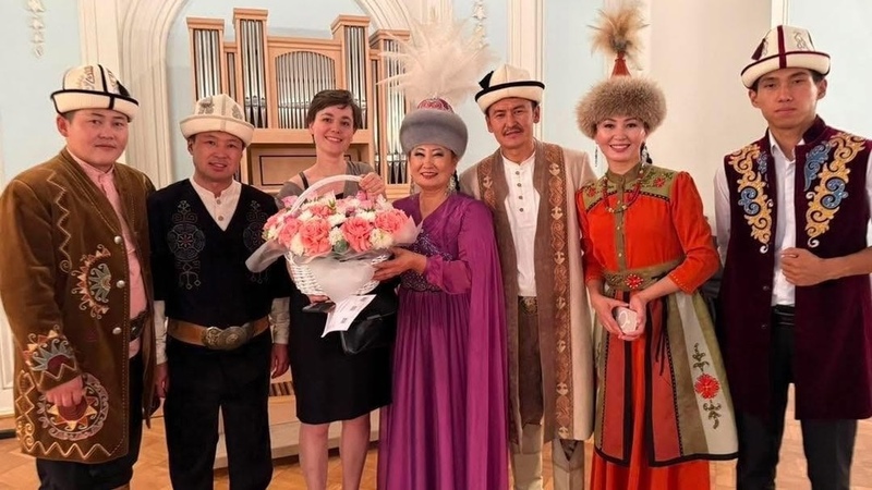 Traditional Kyrgyz music concert takes place at Moscow State ...
