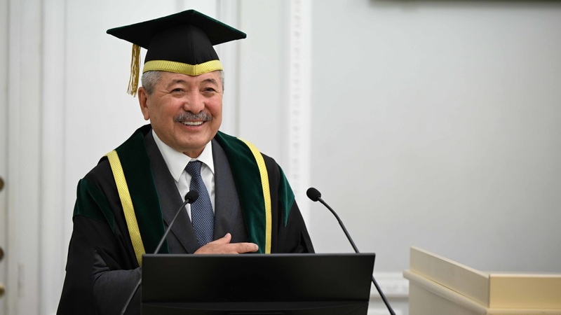 Cabinet Chairman Kasymaliev delivers lecture at alma mater in St ...